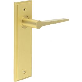 Tappered Pattern Lever Handle On A Large Rectangular Backplate - Satin ...